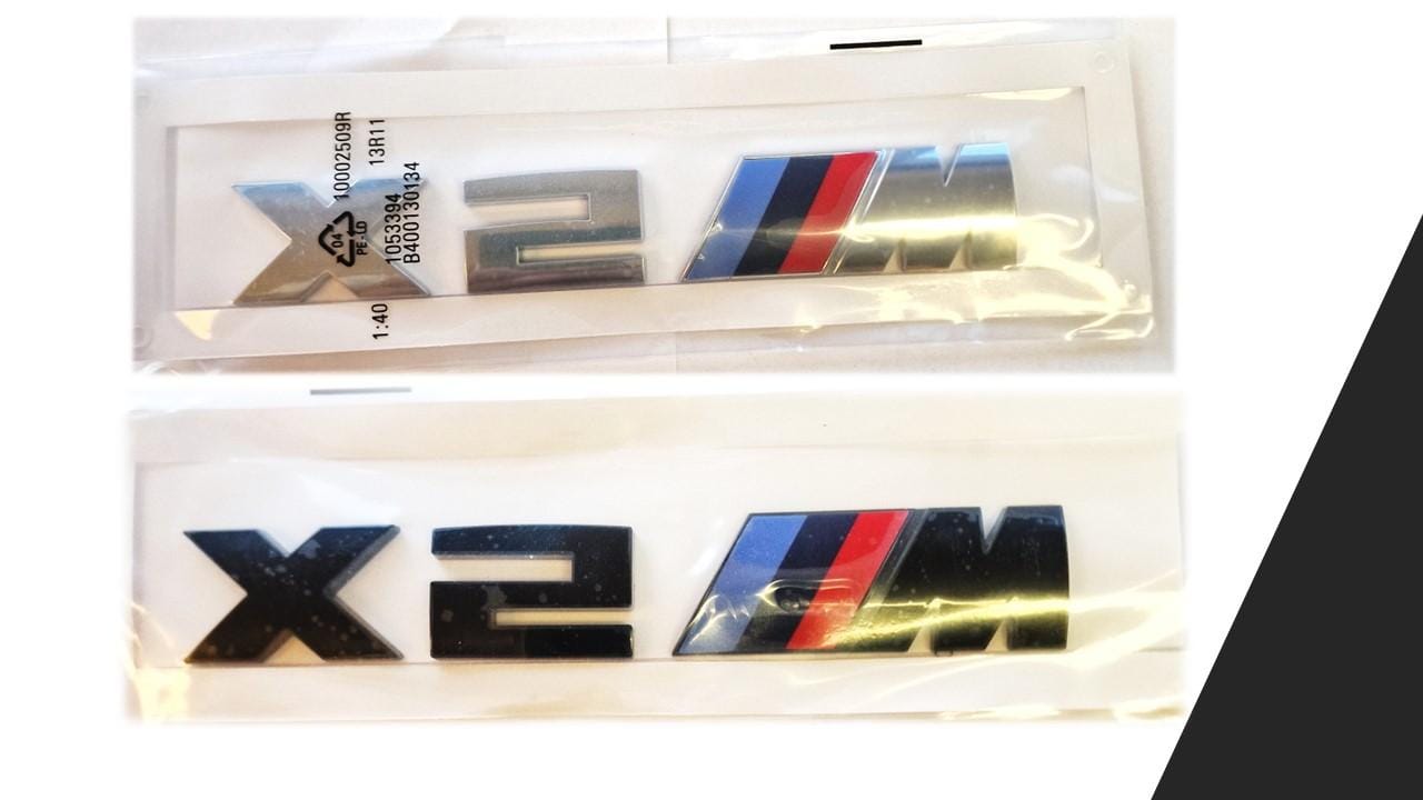 BMW X2M X2 M tech emblem till bagagelucka - BILACCESSOARER.SE